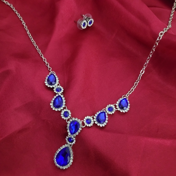 Windsor | Jewelry | Windsor Blue And Silver Necklace Collection | Poshmark